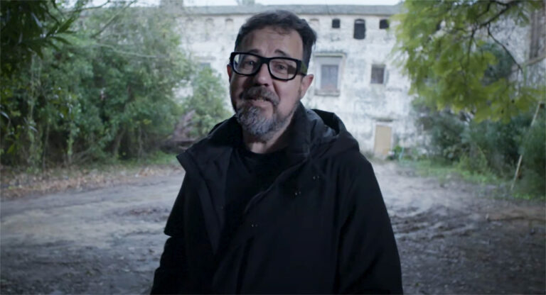 Paco Plaza revive el universo de ‘Verónica’ con ‘Hermana muerte’ (Netflix)