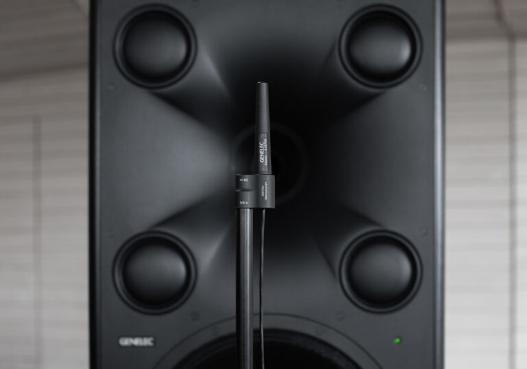 Genelec amplía su gama The Main Ones con el modelo 8381A